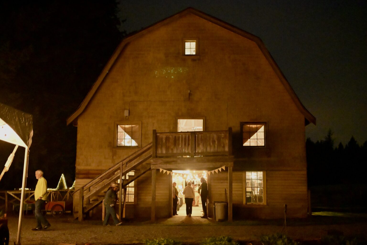 A Walk to the Barn - A Rocha International